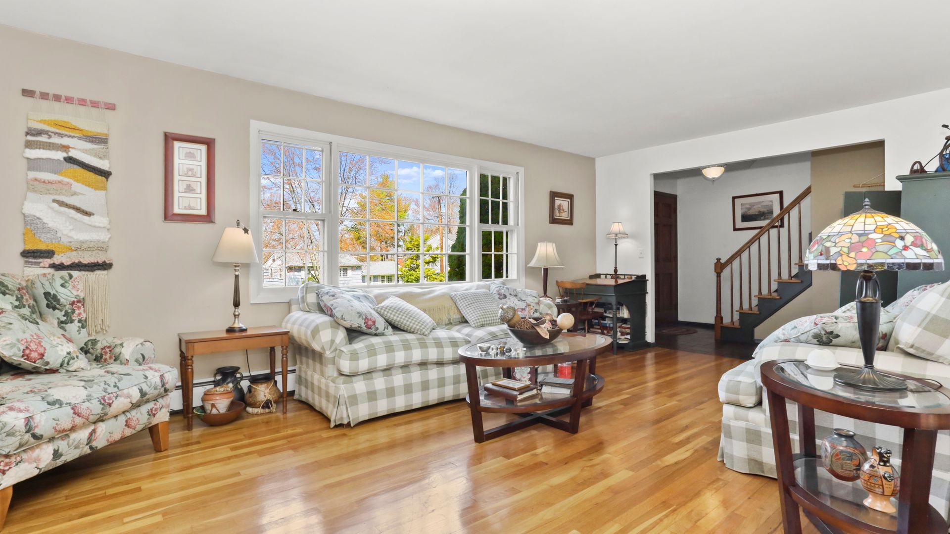 Beds: 4 Baths: 2.5 Living Space: 1880 sq. ft.