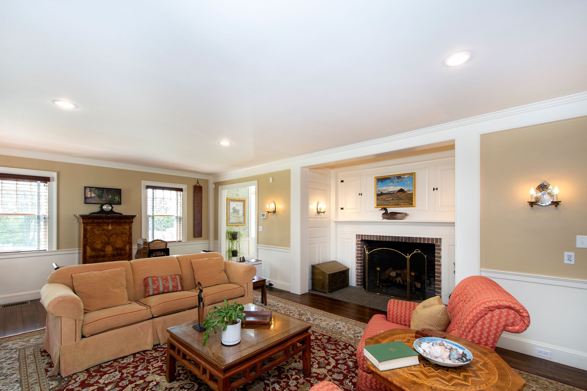 Bedrooms: 6 Baths: 7 Living Space: 8428 Sq. Ft.