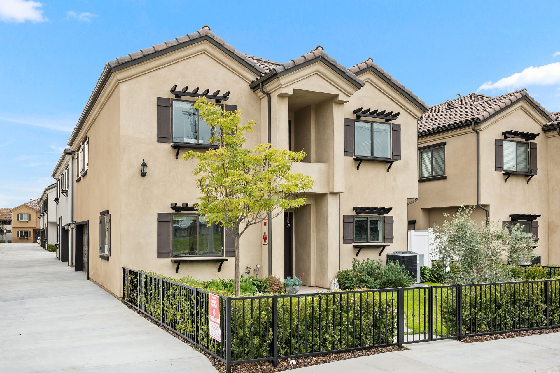 Bedrooms: 4 Baths: 3 Living Space: 2114 Sq. Ft.