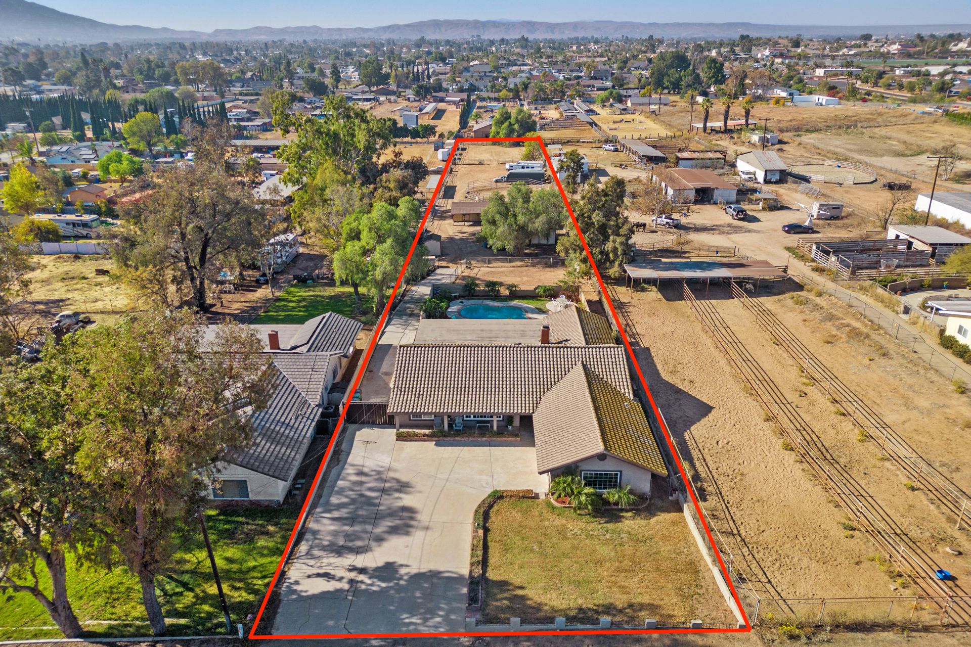 Beds: 4 Baths: 2.5 Living Space: 2203 Sq. Ft.