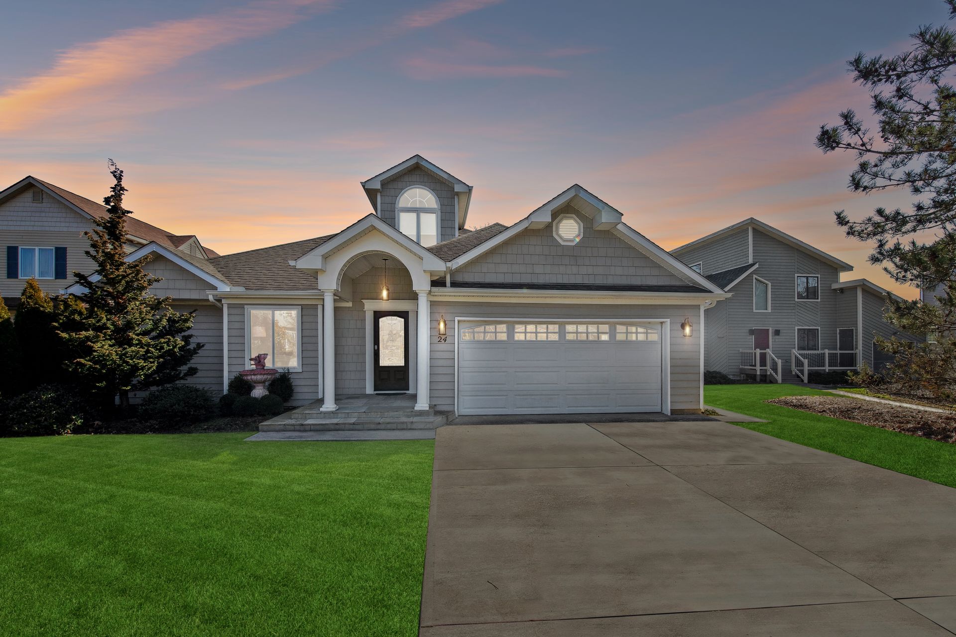 Bedrooms: 3 Bathrooms: 3 Living Space: 2582 Sq. Ft.