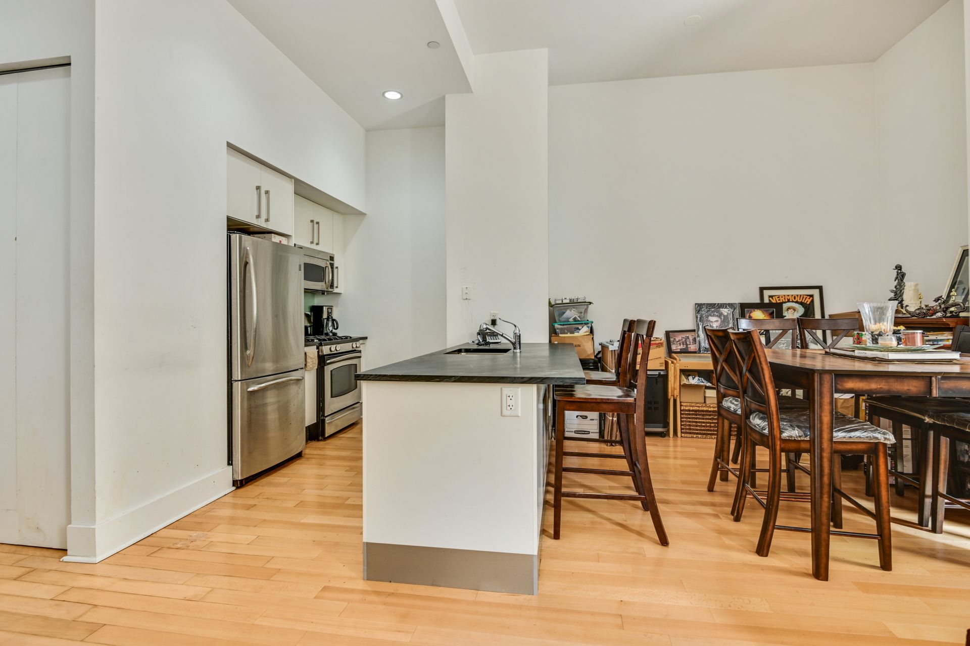 Bedrooms: 2 Baths: 2 Living Space: 1114 Sq. Ft.